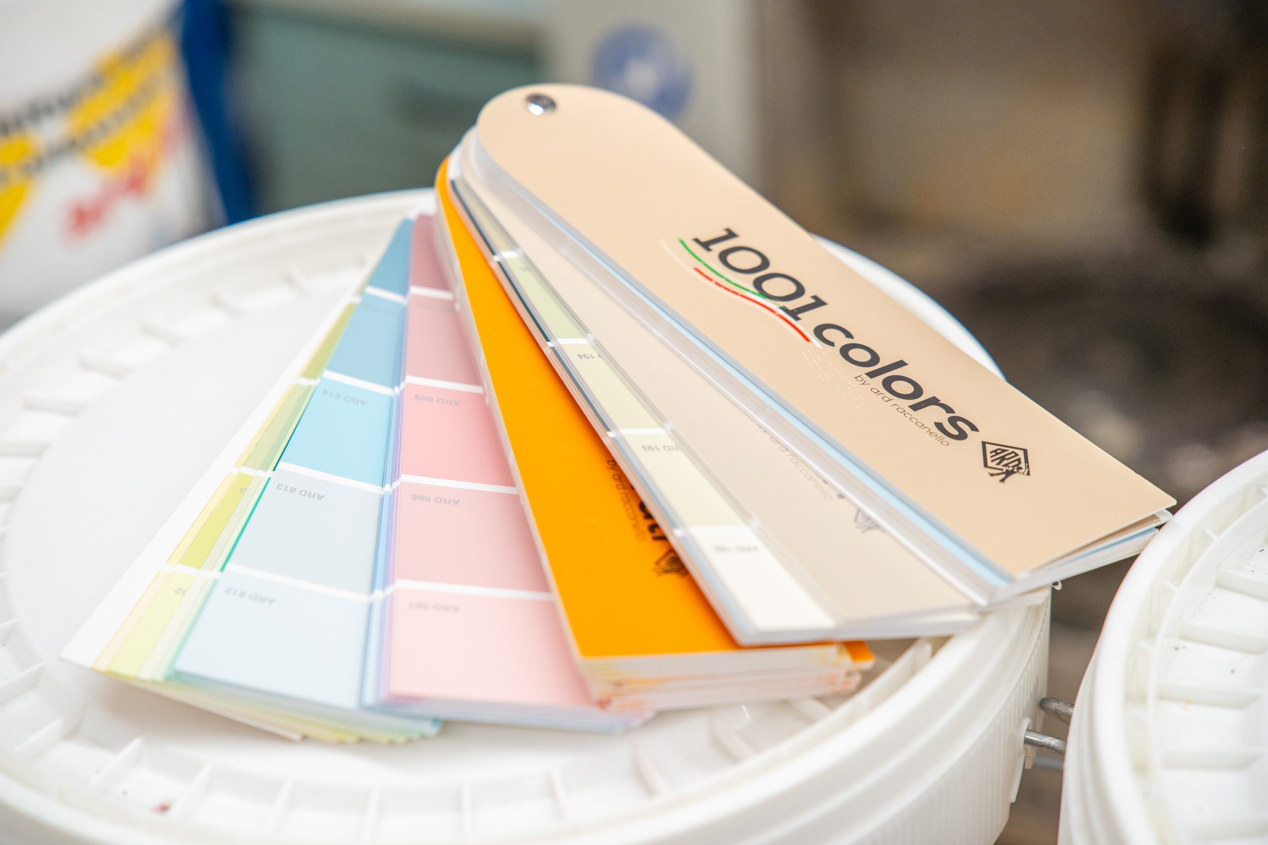 Il tintometro: vantaggi per imprese e professionisti - Sardares